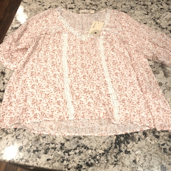everleigh | Tops | Anthro Everleigh Nwt Cottage Core Lace Trim Floral Ditsy Blouse Half Sleeves ...